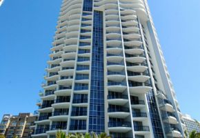 Chevron Renaissance Surfers Paradise – HRSP.com.au