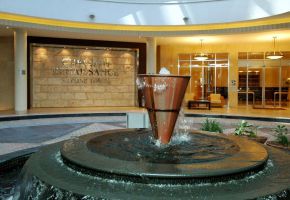 Chevron Renaissance Surfers Paradise – HRSP.com.au