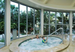 Chevron Renaissance Surfers Paradise – HRSP.com.au