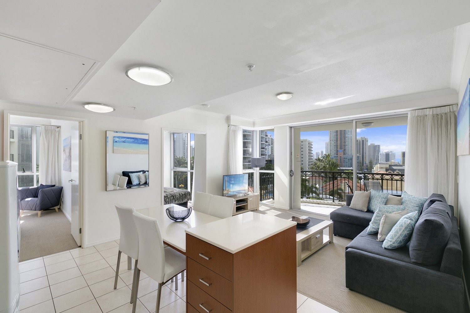 Chevron Renaissance, Apartment 1092, Surfers Paradise Accommodation