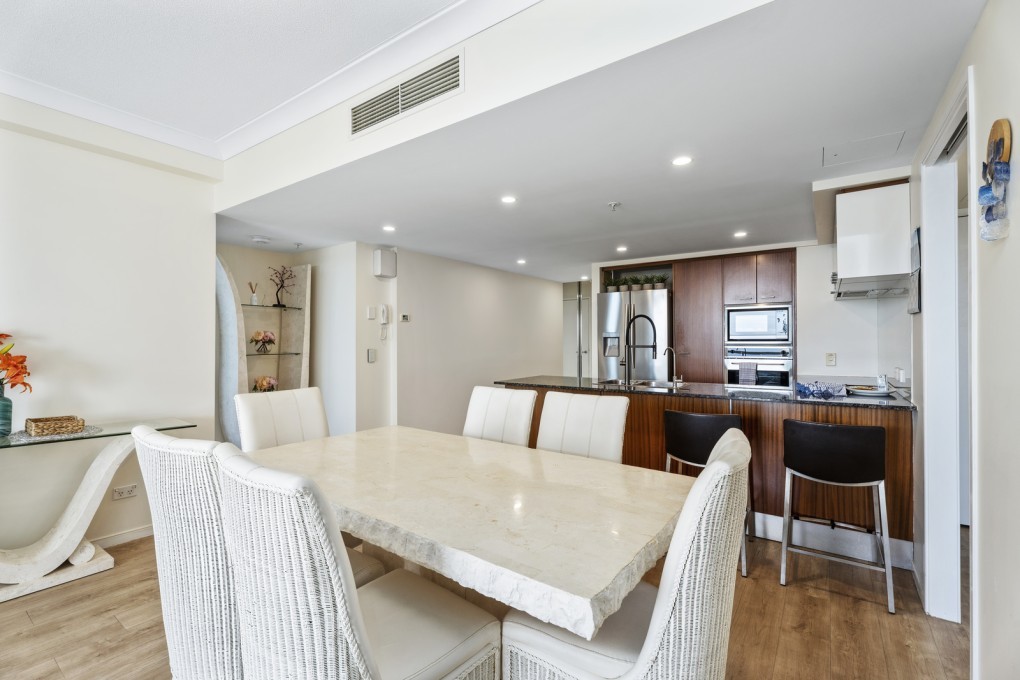 Chevron Renaissance Apartment 3194, Surfers Paradise Accommodation